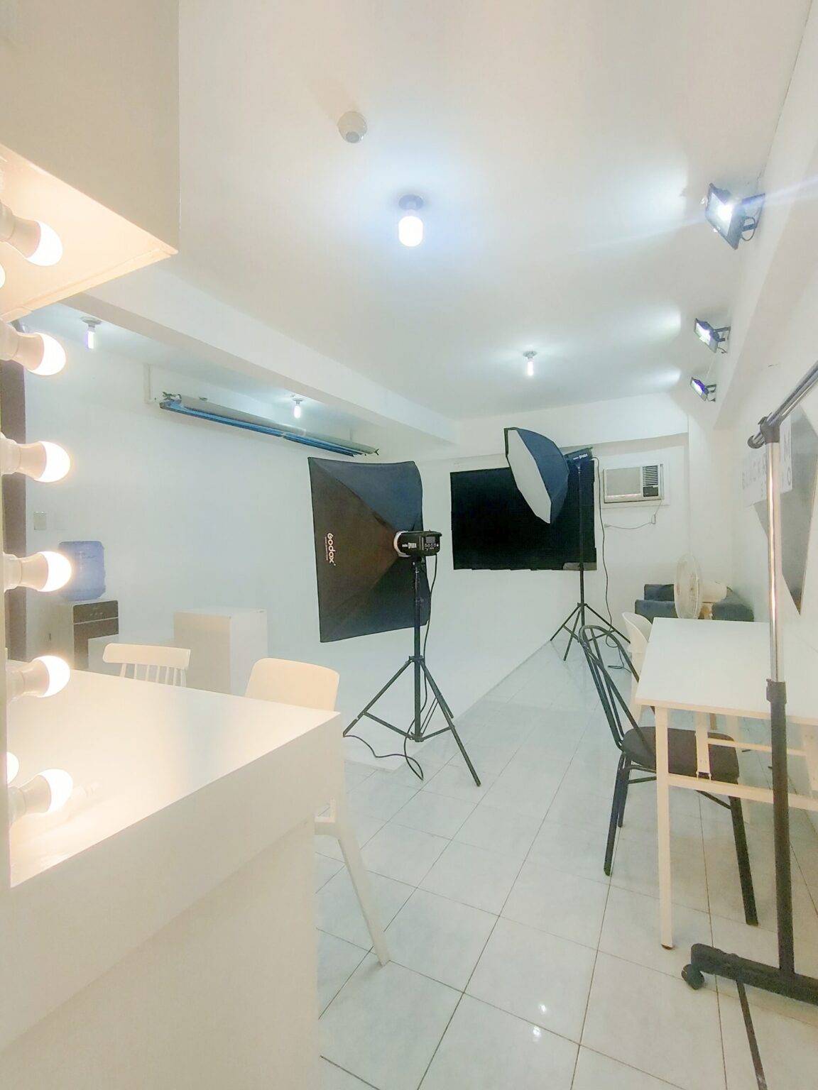 Studio Rent - Blackroom Studio - Photography and Videography Studio in Manila, Quezon City